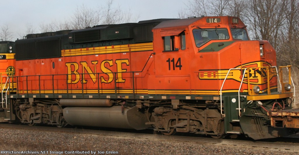 BNSF 114